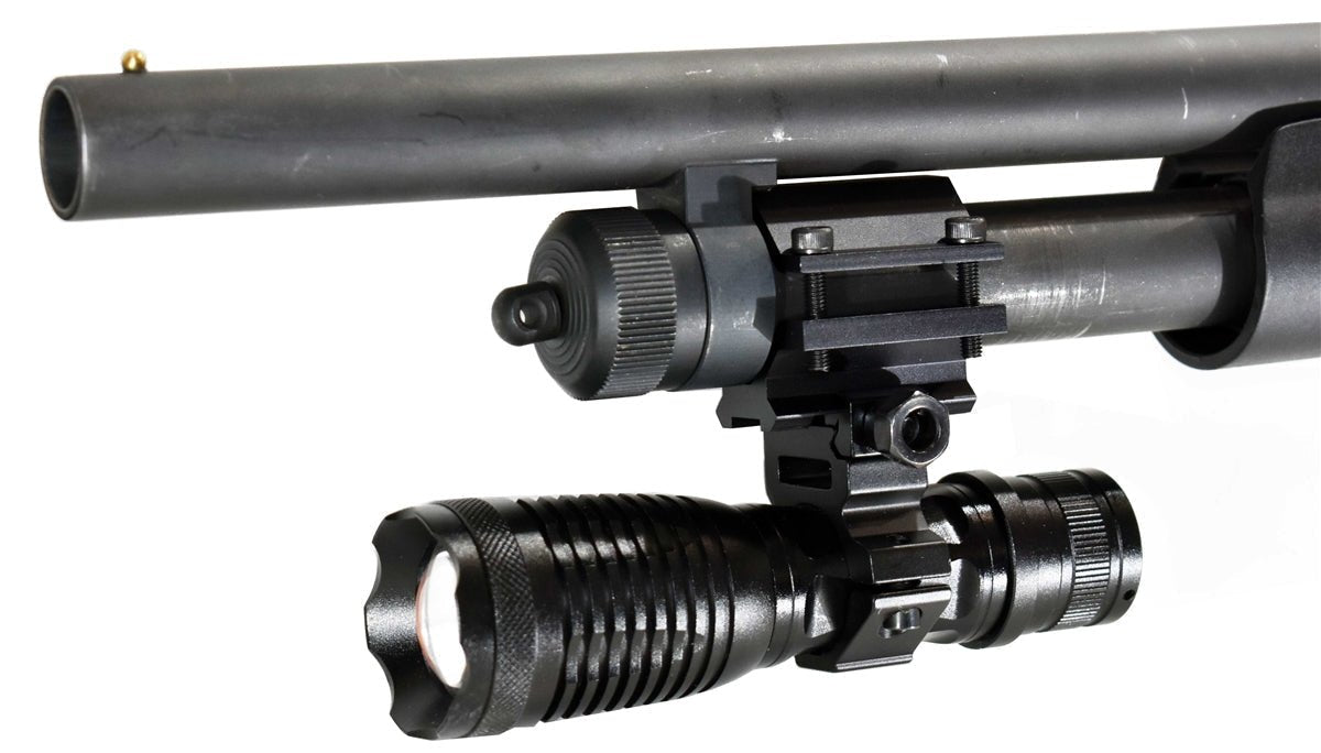 Savage arms model 320 20 gauge pump tactical flashlight 1500 lumens al